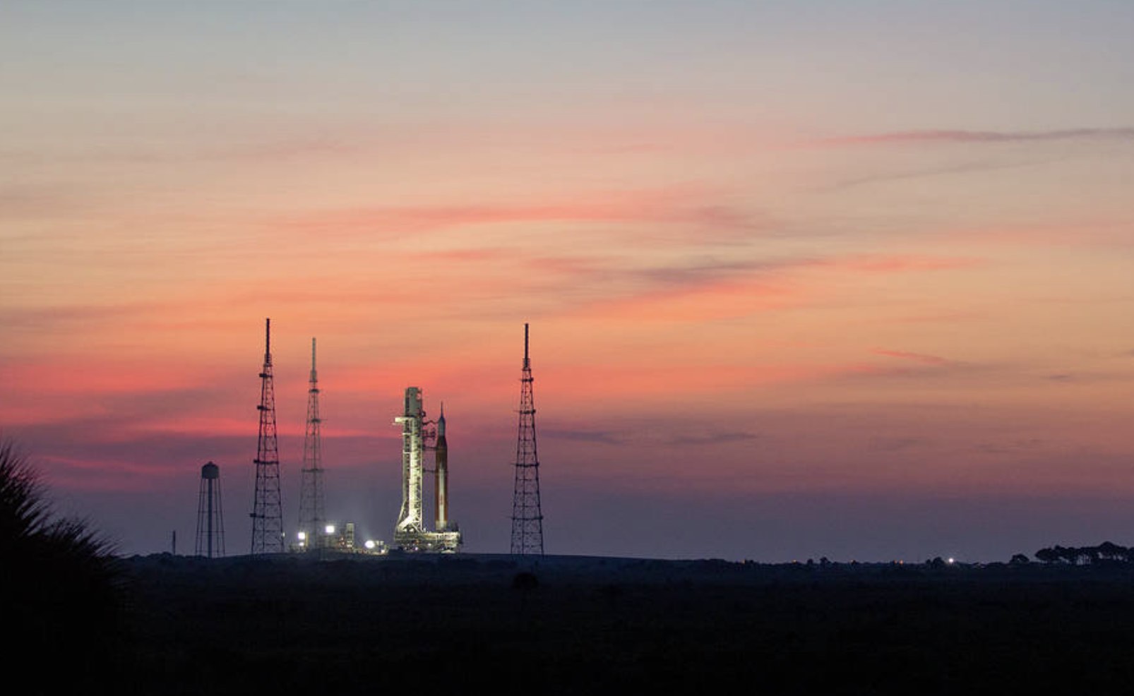 To The Moon And Beyond The Realities Of Commercial Space Travel The To The Moon And Beyond The Realities Of Commercial Space Travel The